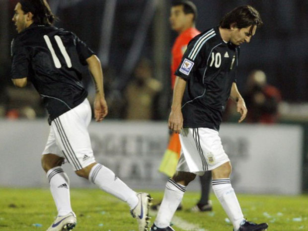 TÉVEZ | Rechaza enemistad con Messi - Futbol Sapiens