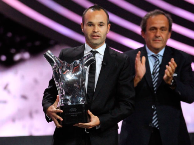 Para UEFA, Iniesta es el mejor - Futbol Sapiens