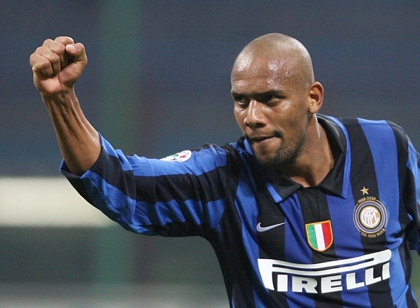 Maicon se va al City - Futbol Sapiens
