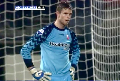 ¡Prácticamente les regaló un gol! - Futbol Sapiens