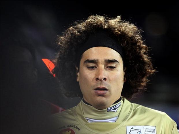 Para Ochoa hoy primero está el Ajaccio