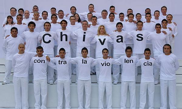 Galería: Las polémicas fotos oficiales de las Chivas