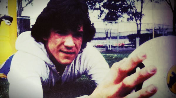 Héctor Miguel Zelada, insignia azulcrema - FutbolSapiens