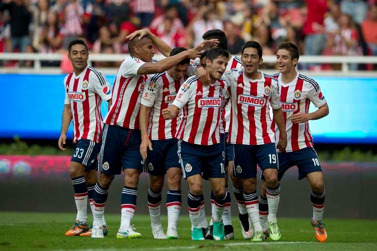 Chivas le gana a Lobos en la Copa MX - Futbol Sapiens