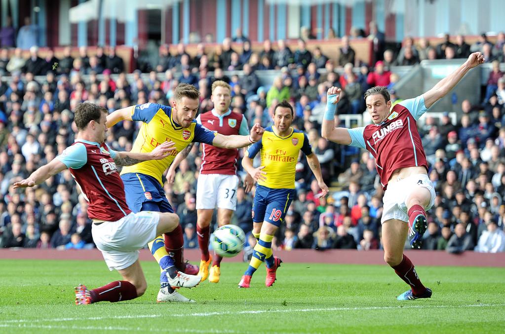 Burnley vs Arsenal Premier League 2015 - Futbol Sapiens