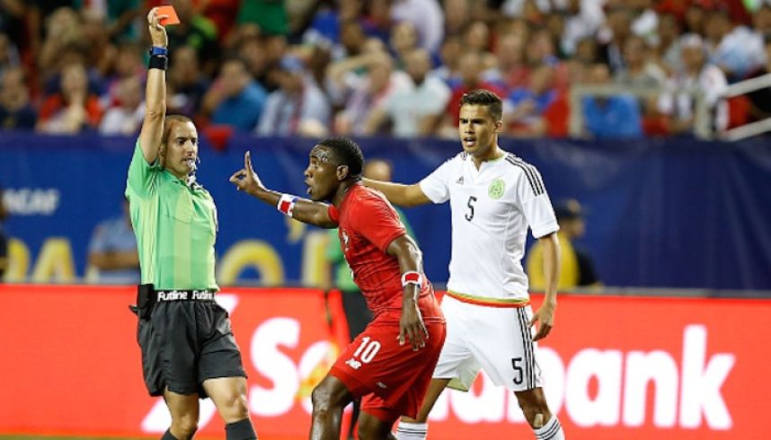 Mark Geiger acepta que perjudicó a Panamá - Futbol Sapiens