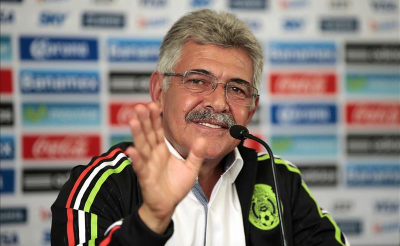 El "Tuca" sigue en las mismas - Futbol Sapiens