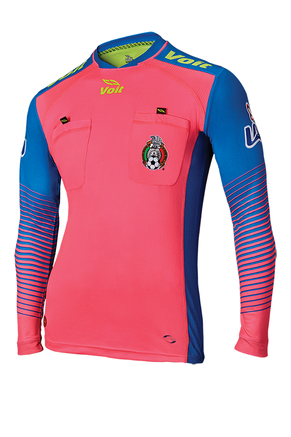 Voit presenta la playera rosa para los árbitros - Futbol Sapiens