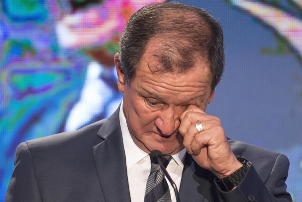 Checa el emotivo discurso del "Ojitos" Meza - Futbol Sapiens