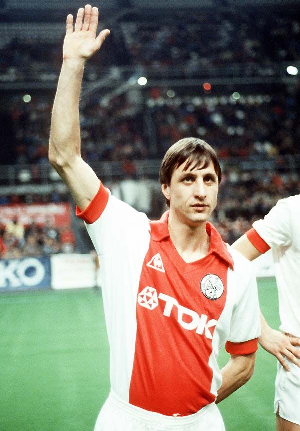 Los 10 mejores goles de Johan Cruyff con el Ájax - Futbol Sapiens