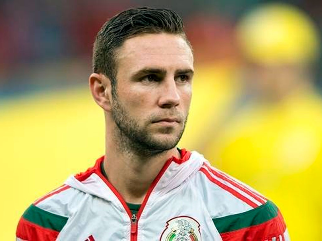 Layún regresó a los entrenamientos con el Porto