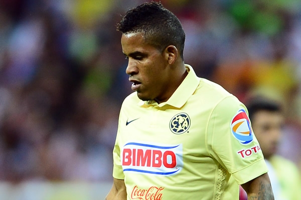 Michael Arroyo será baja para el primer juego