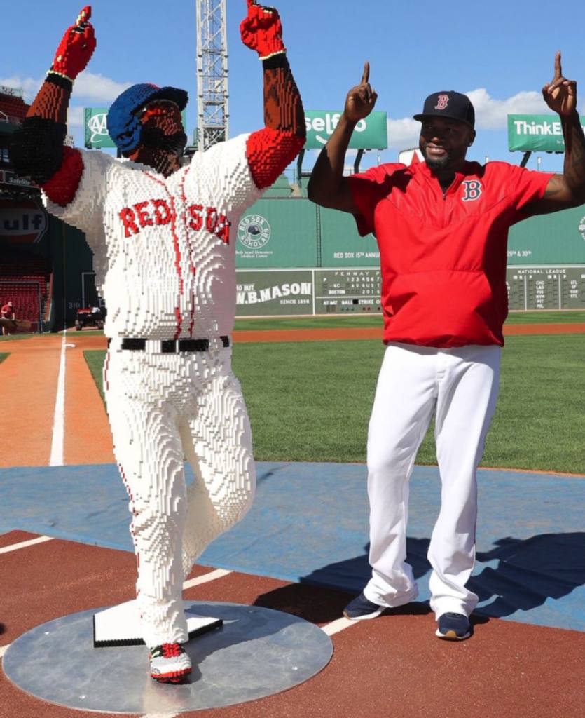 La réplica de tamaño real de 'Big Papi' hecha de LEGO - Futbol Sapiens