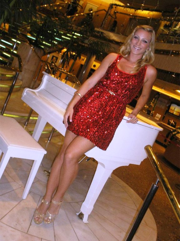 Fernanda Colombo, la juez de línea más sexy - Página 3 de 3 - Futbol ...