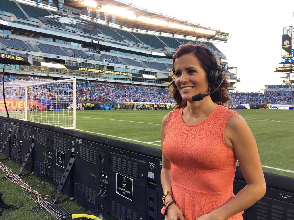 Adriana Monsalve, la periodista deportiva de Univisión - Futbol Sapiens