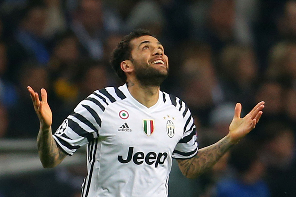 Prensa italiana asegura que Dani Alves se marcharía de la Juventus