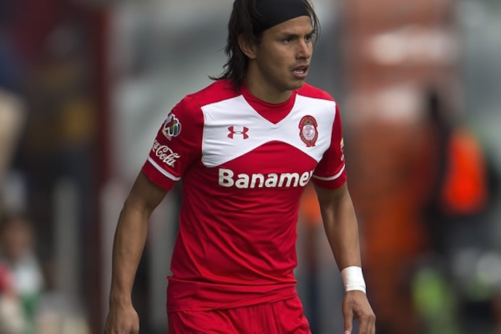 Gerardo Flores contento por volver a jugar con Cruz Azul