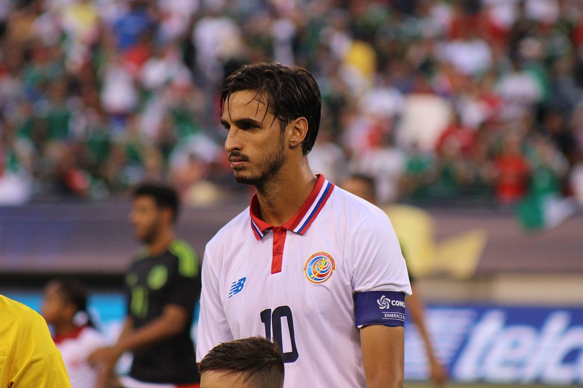 Bryan Ruiz llegó a 100 partidos con la selección de Costa Rica