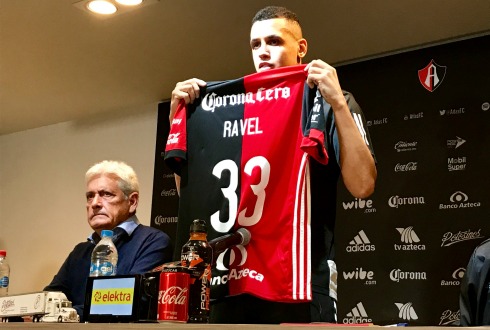 Ravel Morrison es presentado oficialmente con Atlas
