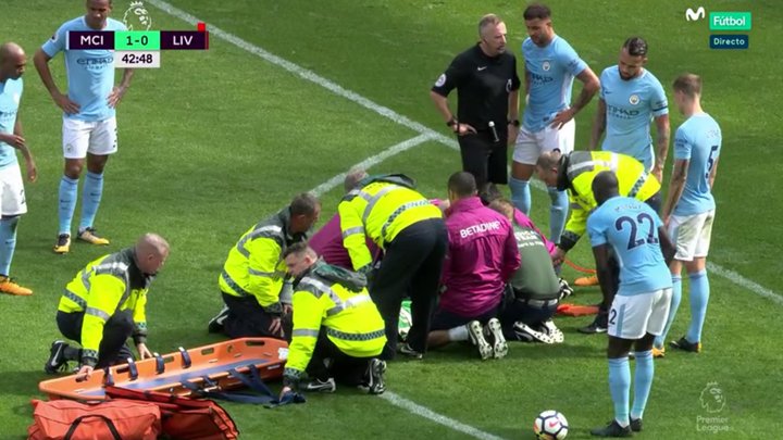 La durísima plancha de Sadio Mané en la cara de Ederson