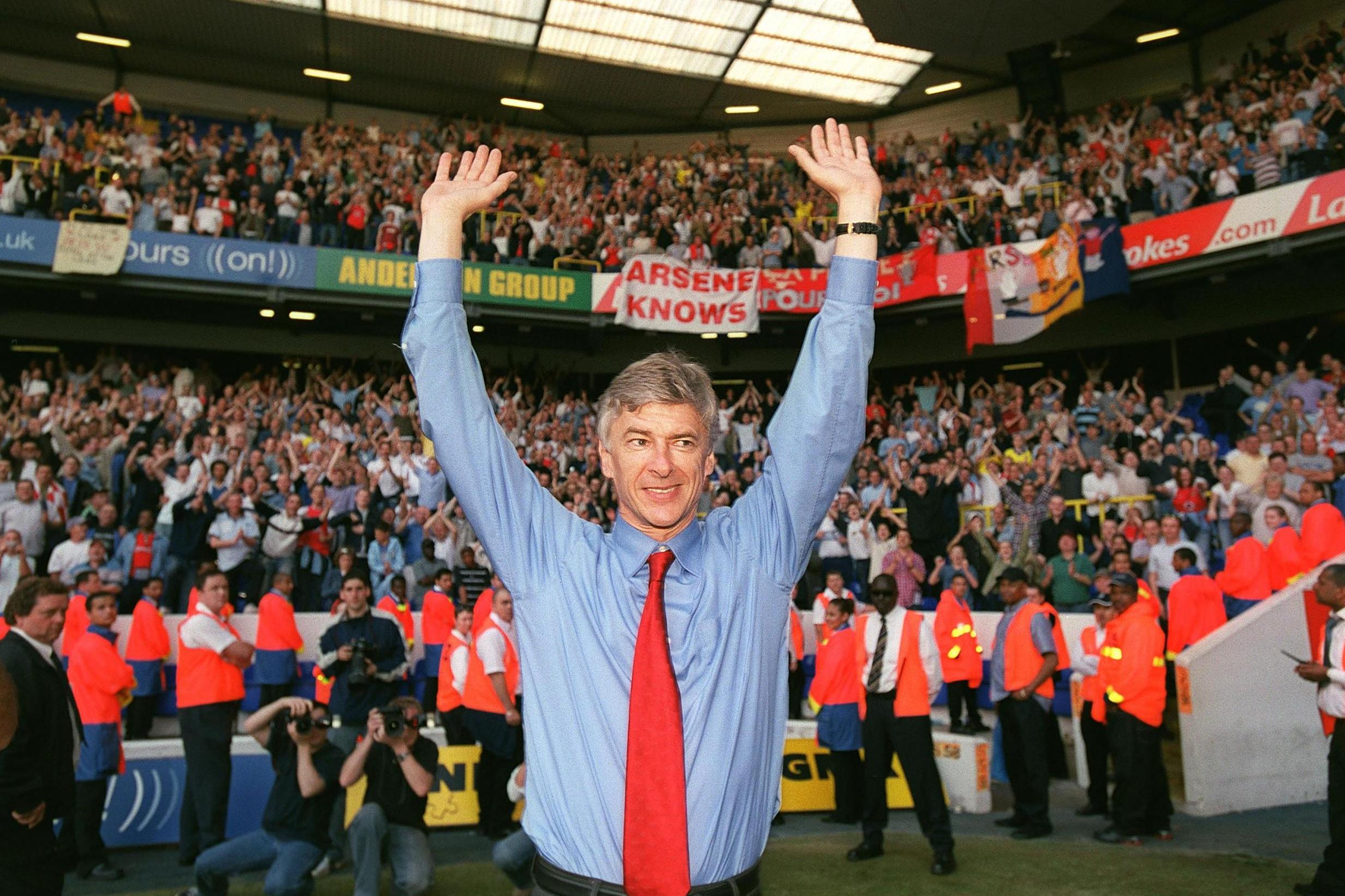 Arséne Wenger compara su Arsenal de 2004 con el City de Pep