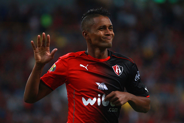 Fidel Martínez dijo que en el Peñarol se partirá el alma por el equipo