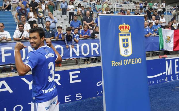 Alanís está en la convocatoria y podría debutar con el Oviedo