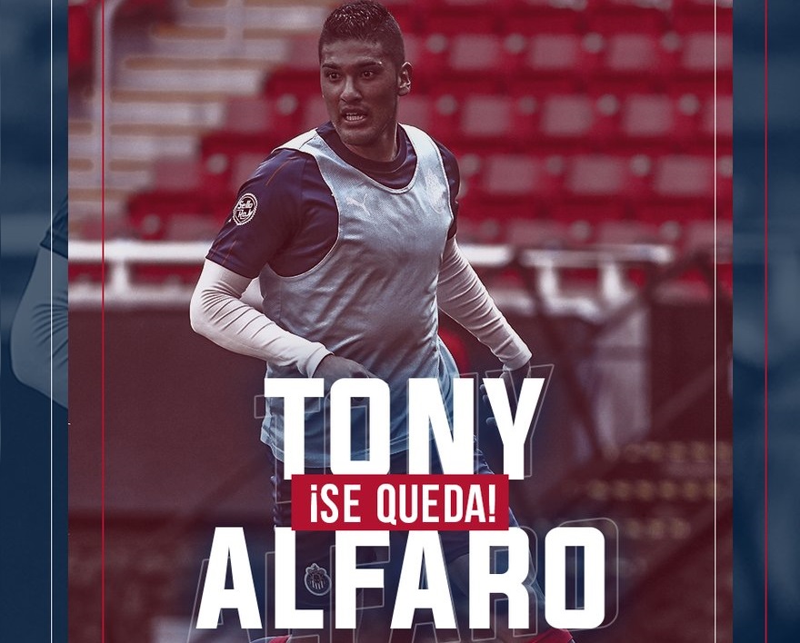 Las Chivas hicieron oficial la incorporación de Tony Alfaro