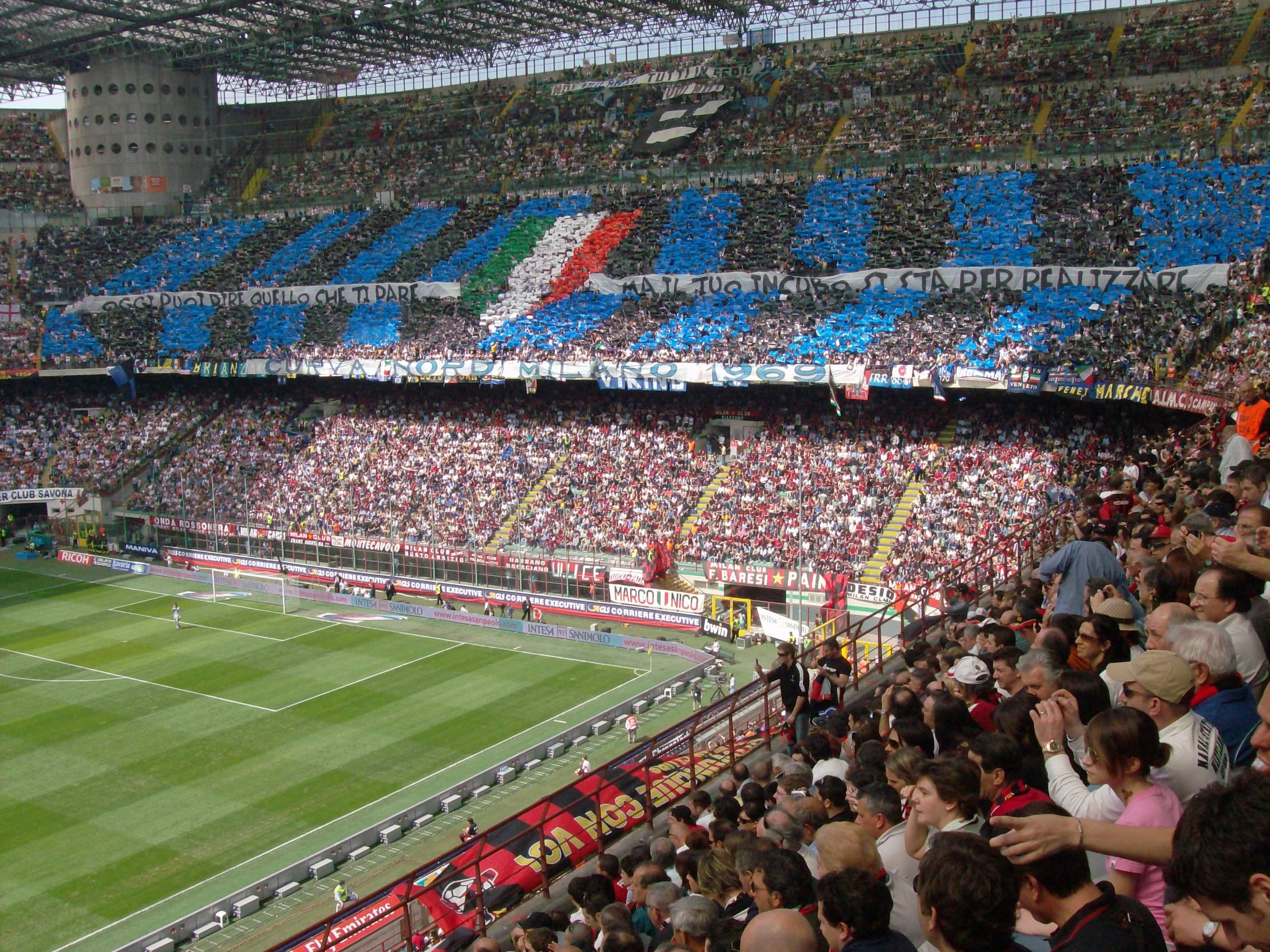 La "bienvenida" de los ultras del Inter a Conte - Futbol Sapiens