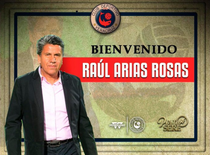 Veracruz anunció oficialmente a Raúl Arias como su nuevo DT