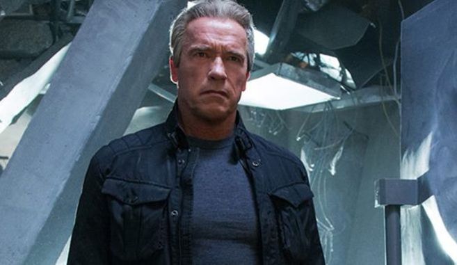 Terminator posó con la camiseta de la Juventus | FOTO - Futbol Sapiens