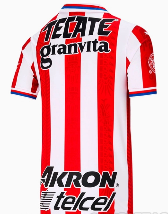 Chivas presentó Oficialmente sus nuevas camisetas