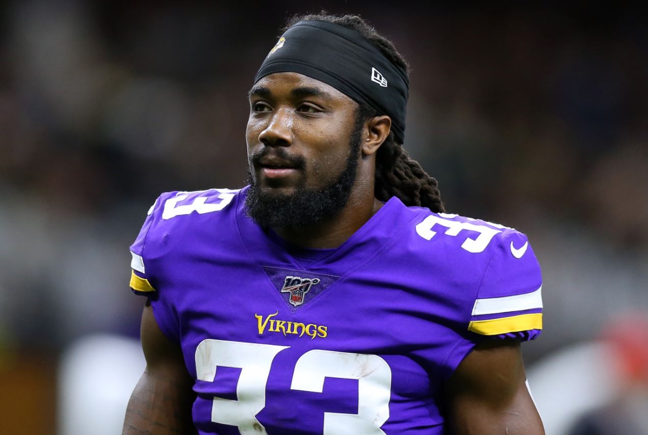 Vikings le da un largo contrato a Dalvin Cook - Futbol Sapiens