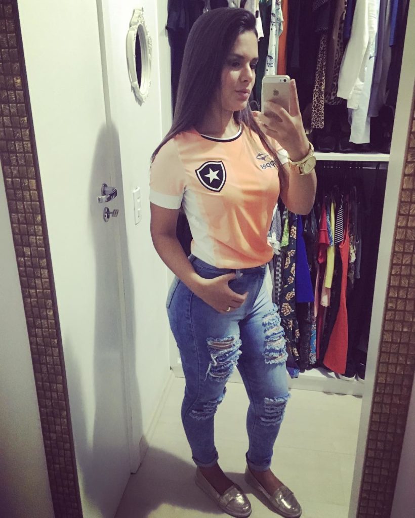Fernanda Maia, de recogepelotas a conductora de televisión - Futbol Sapiens