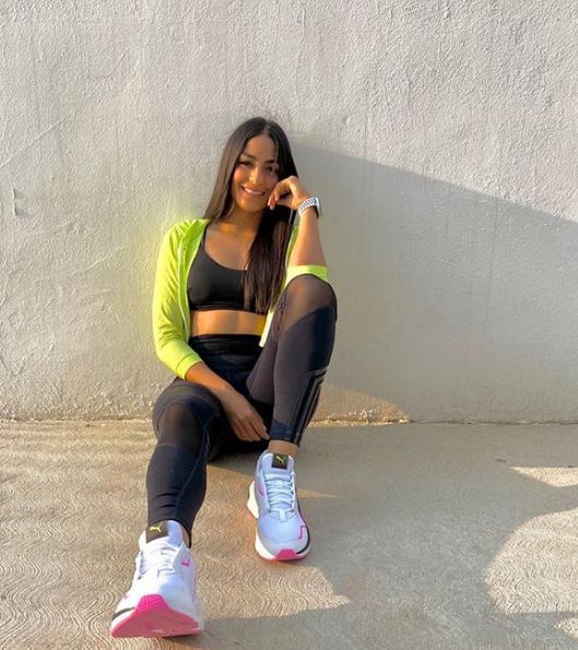 Ella es la guapa portera del las Bravas de Juárez - Futbol Sapiens