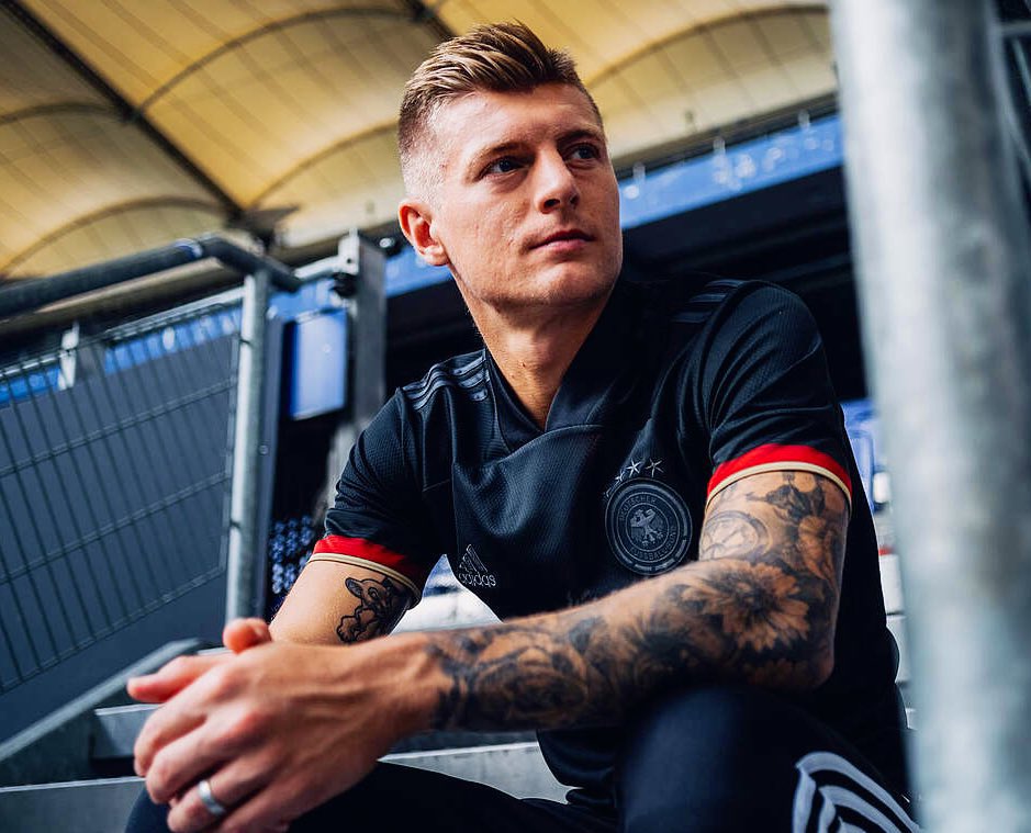 ¡A deleitarse! Esta es la nueva y hermosa jersey de Alemania - Futbol ...