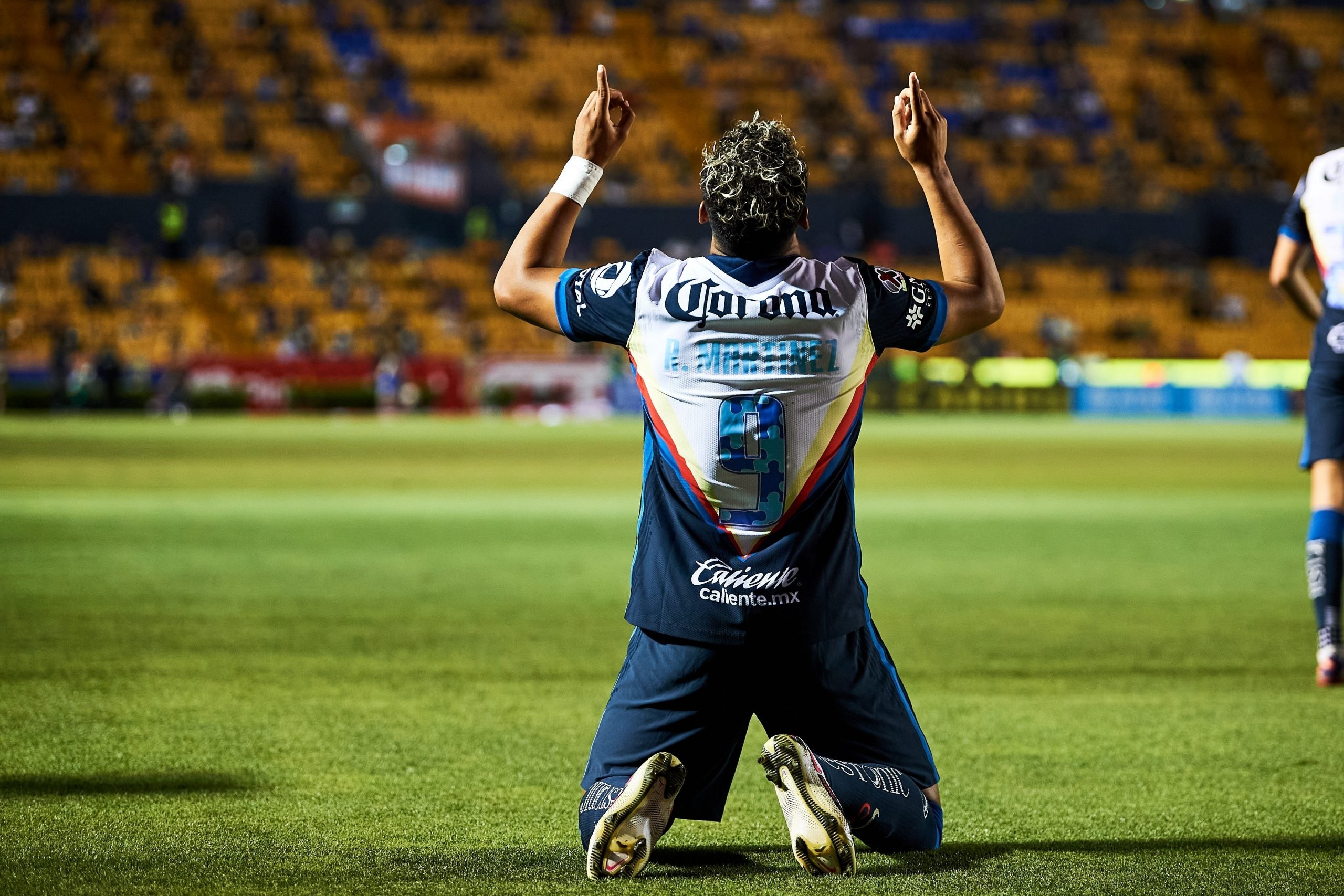Solari habló sobre el gran momento que vive Roger Martínez - Futbol Sapiens