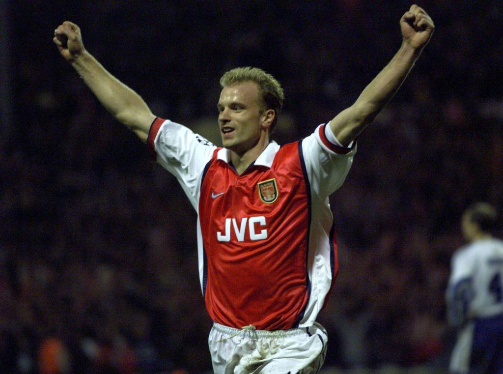 10 curiosidades de Dennis Bergkamp, el cumpleañero de hoy - Futbol Sapiens