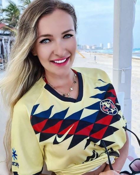 La hermosa polaca que le va al América - Futbol Sapiens