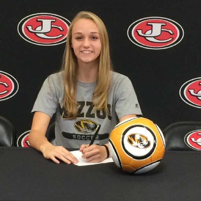 10 curiosidades de Sarah Leubbert, la americana sensación en México ...