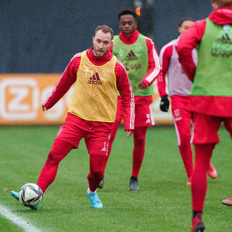 Eriksen se entrena con el Ajax a mientras consigue un nuevo club ...