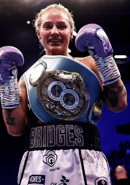 La boxeadora australiana que revienta las redes sociales - Futbol Sapiens