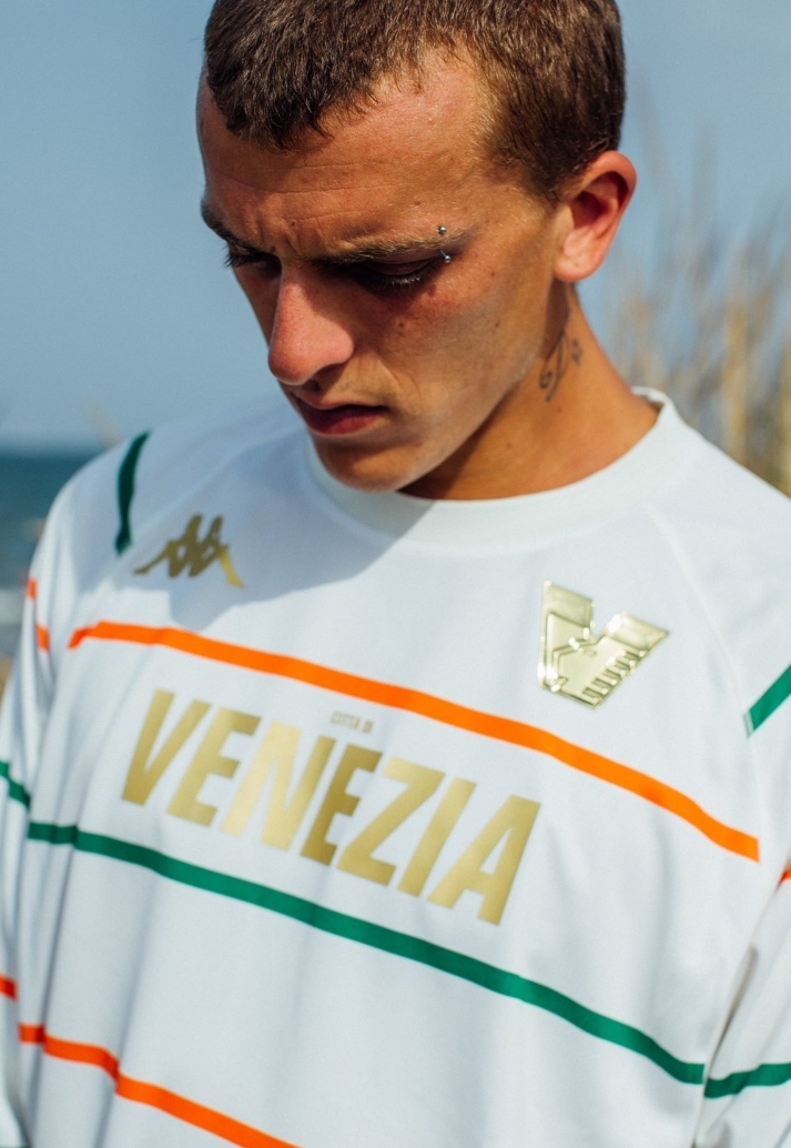 Otro acierto más: Así presentó Venezia su nueva Playera visitante