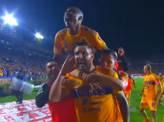 Gignac fue el héroe de los Tigres una vez más - Futbol Sapiens