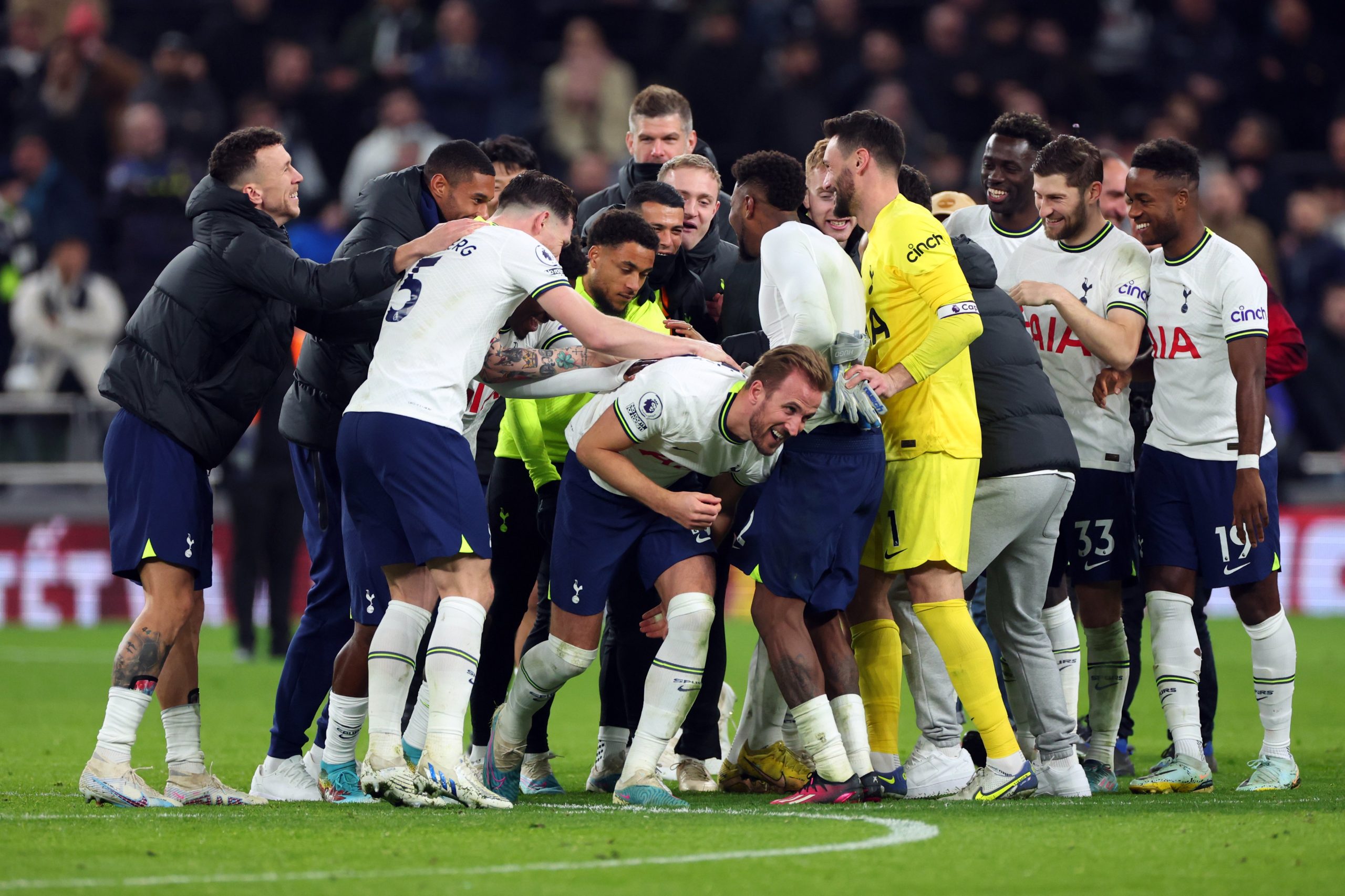 Tottenham consolidó el liderato del Arsenal - Futbol Sapiens