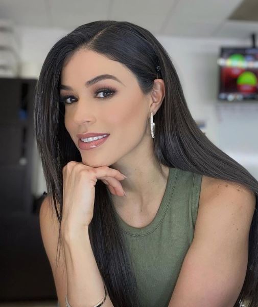 La llamativa presentadora de Fox que le va al León - Futbol Sapiens