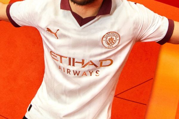 Manchester City presentó su playera alternativa 2023-2024: ¿Qué ...