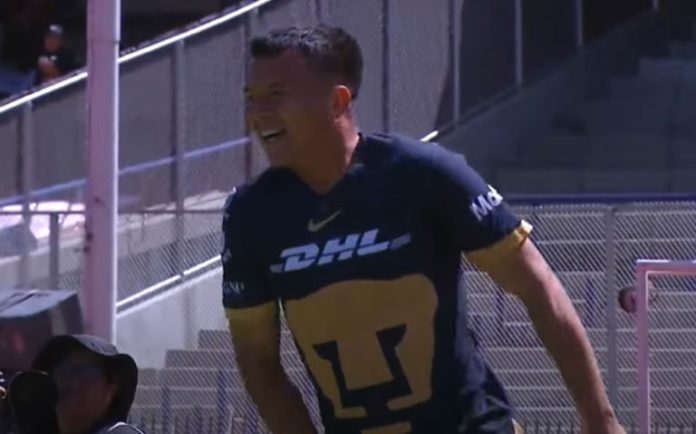 Pumas se impone ante Puebla con doblete del debutante Ali Ávila
