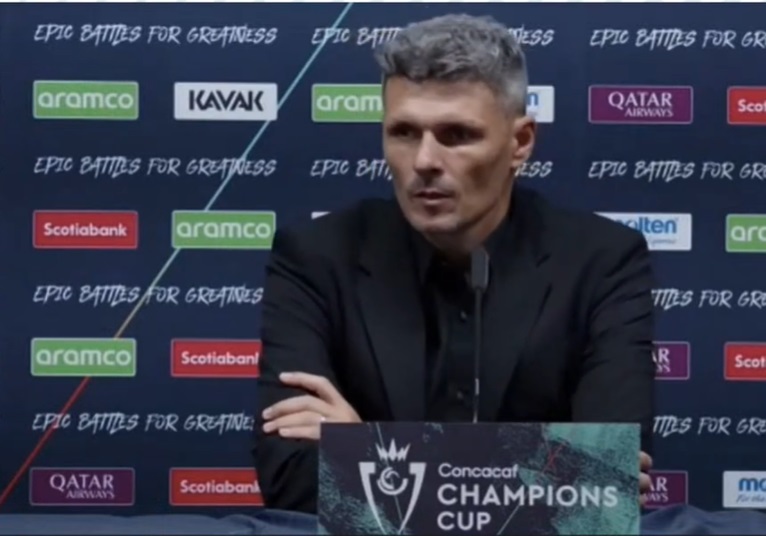 Fernando Ortiz recibe un ultimátum sobre su futuro en Rayados - Futbol ...