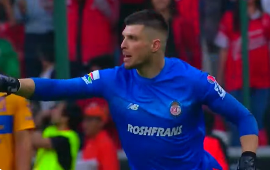 Tiago Volpi dejará de cobrar penales - Futbol Sapiens